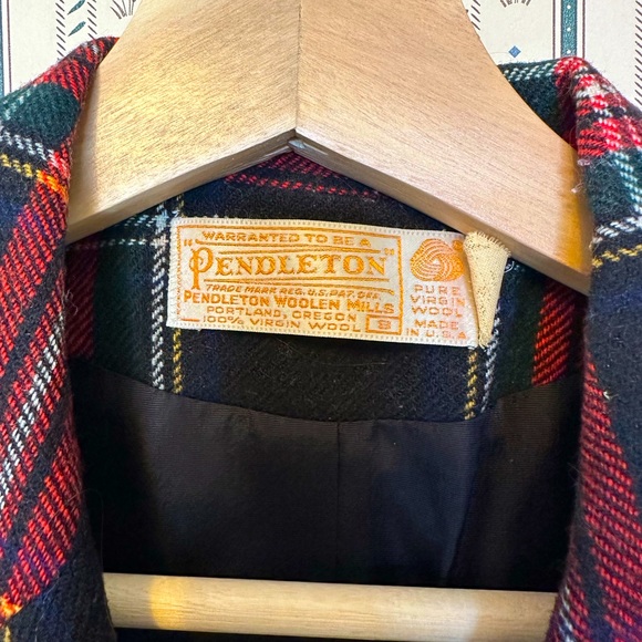 Pendleton | Jackets & Coats | Vintage Pendleton Tartan Blazer Spring ...